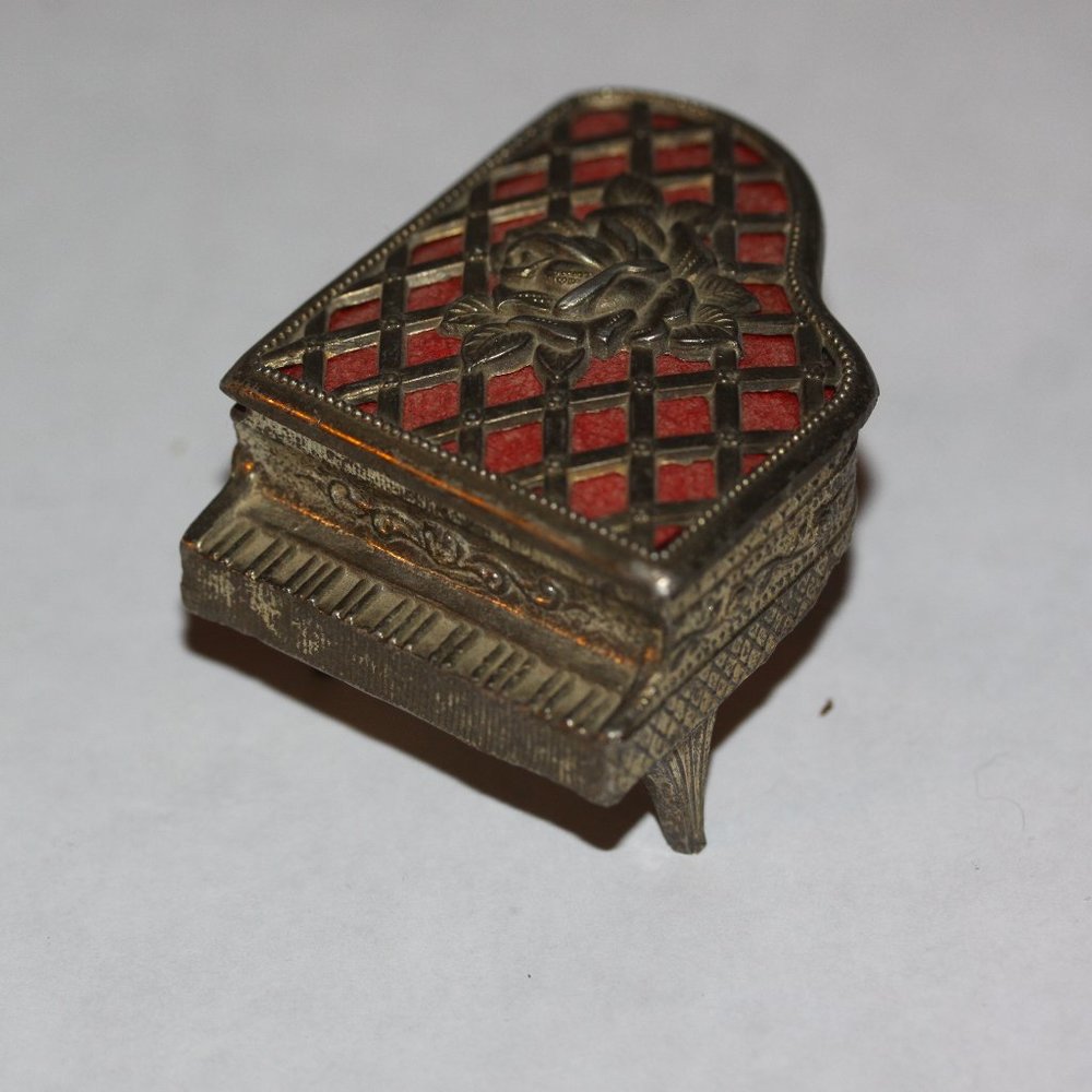 Vintage Grand Piano Trinket Jewelry Box Metal Filigre… - Gem